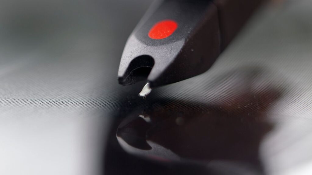 Stylus Alignment for Turntable Performance and Record Longevity - Vinylitic